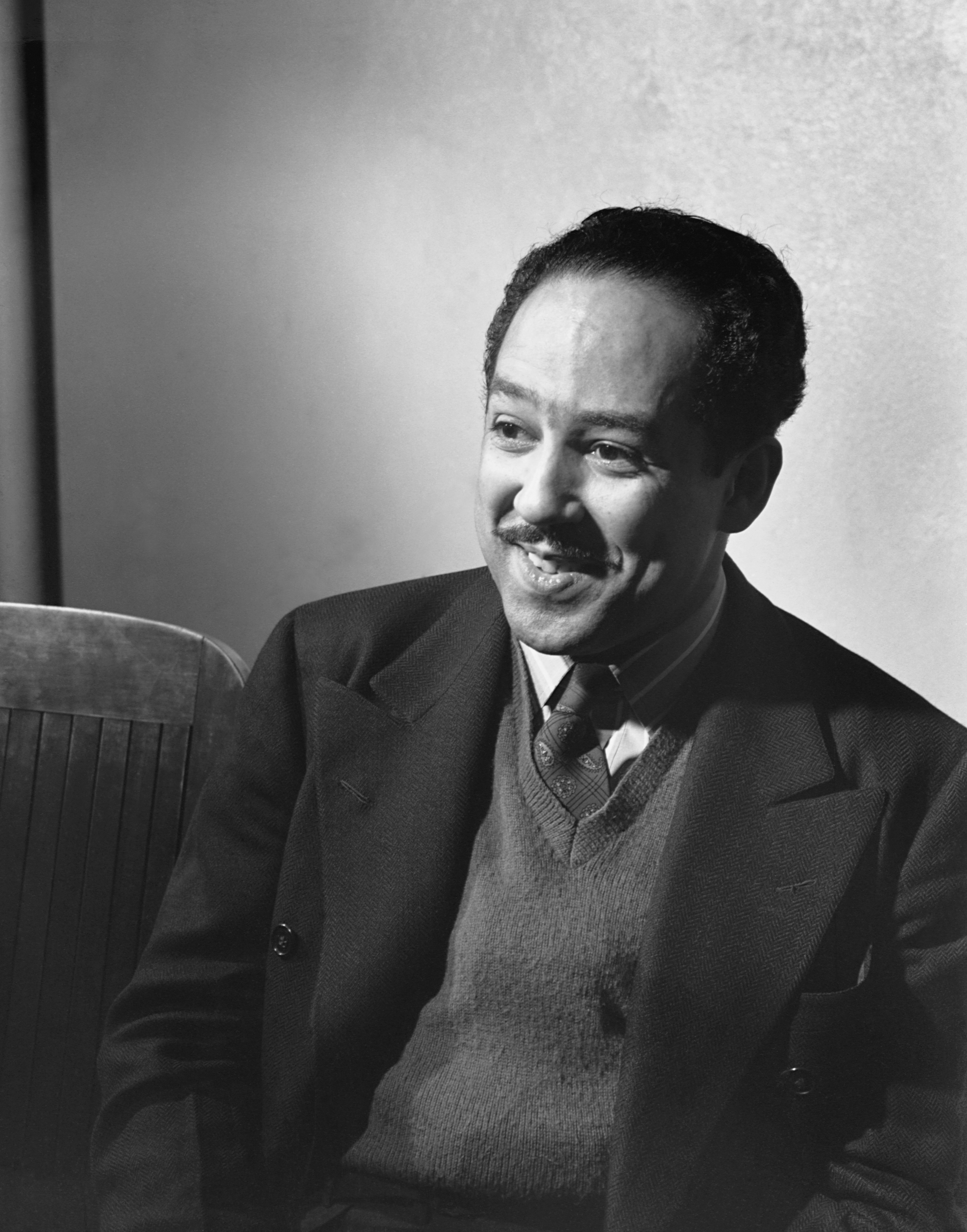 List of 500+ Famous Male Poets